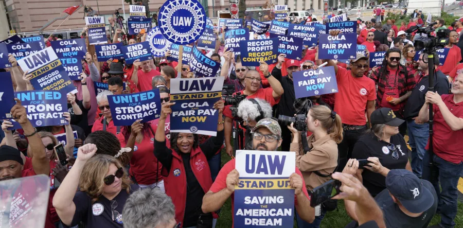 UAW Local 900